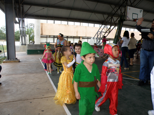 Index of /kinder/ciclo13-14